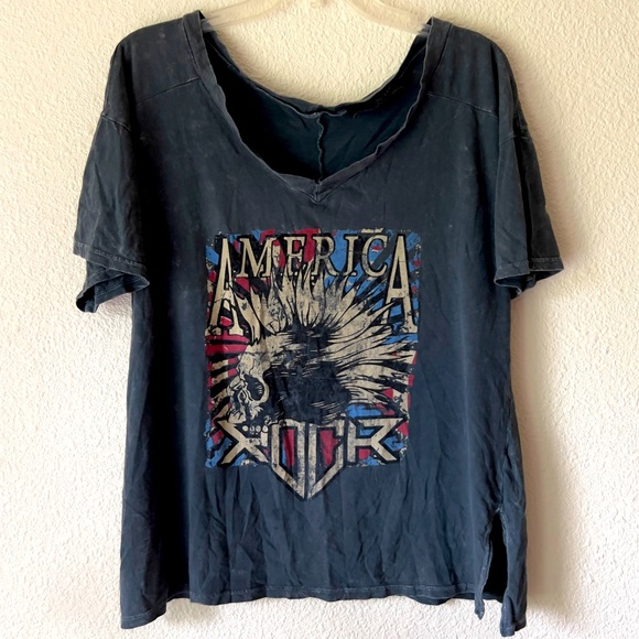 AKIRA | Tops | Akira Chicago Washed Black Oversized Graphic Shirt Sz S ...